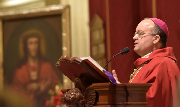 Archbishop Charles J. Scicluna leads a Penitential Pilgrimage in Sliema ...
