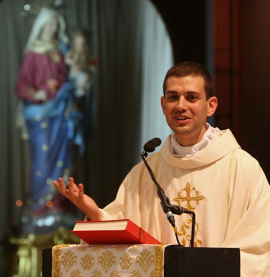 THE ARCHBISHOP ORDAINS FR ROBERT GALEA TO THE PRIESTHOOD – Archdiocese ...