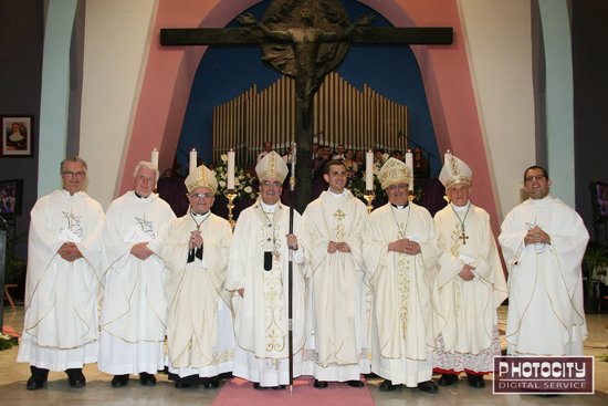 THE ARCHBISHOP ORDAINS FR ROBERT GALEA TO THE PRIESTHOOD – Archdiocese ...