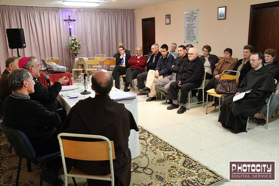 ARCHBISHOP MEETS FGURA PARISH PASTORAL COUNCIL AND SYNOD COMMISSION ...
