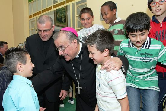 The Archbishop visits Ħal Kirkop M.U.S.E.U.M. for boys – Archdiocese of ...