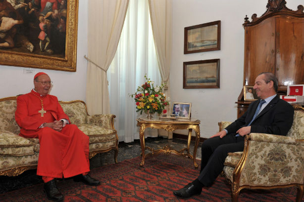 Cardinal Prospero Grech meets the Prime Minister – Archdiocese of Malta