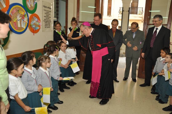 THE ARCHBISHOP VISITS MOSTA PRIMARY SCHOOL ‘A’ – Archdiocese of Malta