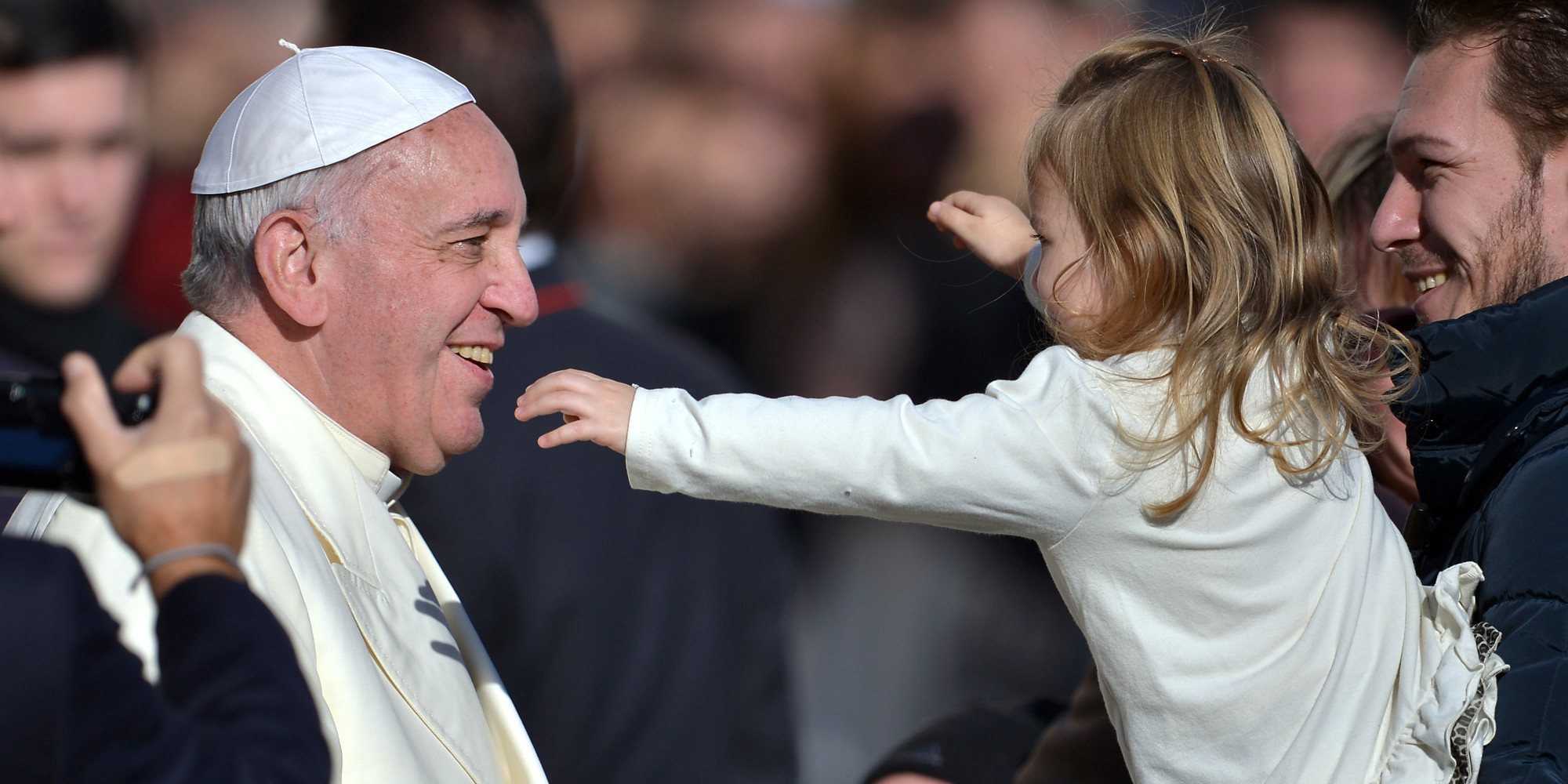 Pope: a society can be judged by the way it treats its children ...