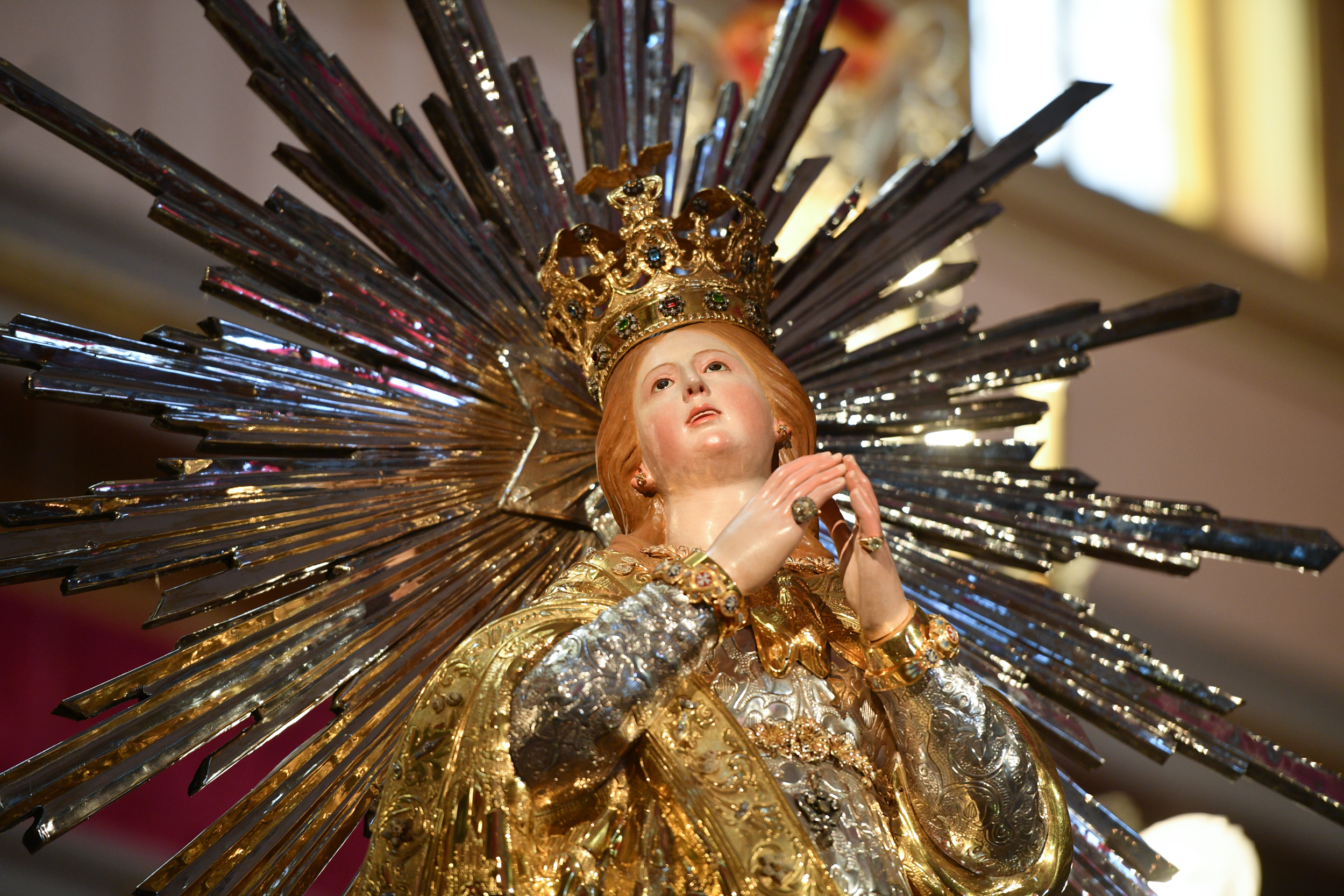 The documents which led to the solemn coronation of the miraculous ...