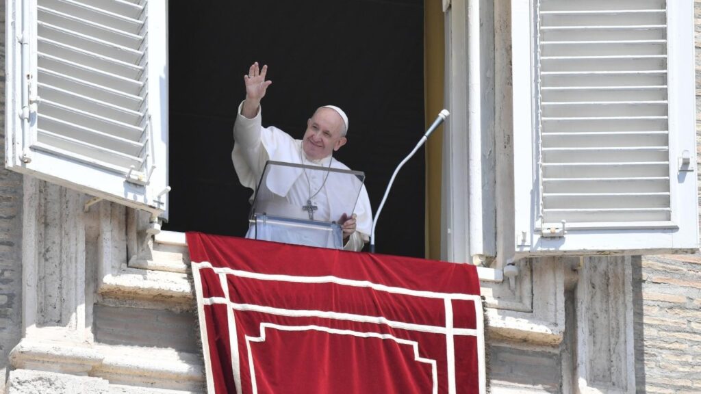 Pope at Angelus: Rediscover the joy of Jesus’ disciples – Archdiocese ...