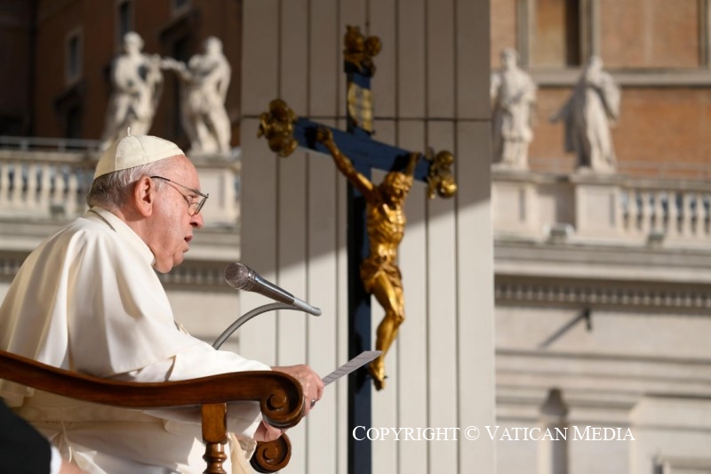 Pope at Audience compares our lives to a precious book we have been ...