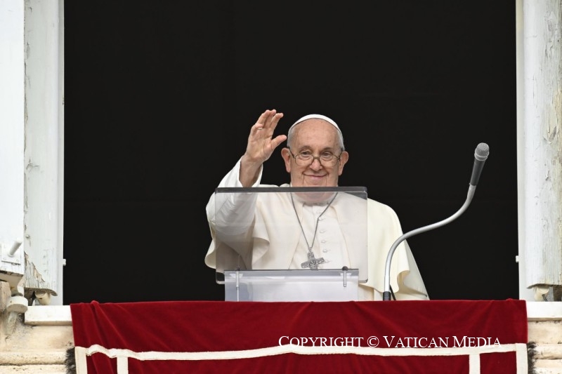 Pope celebrates 87th birthday, asks Christians to celebrate Jesus ...