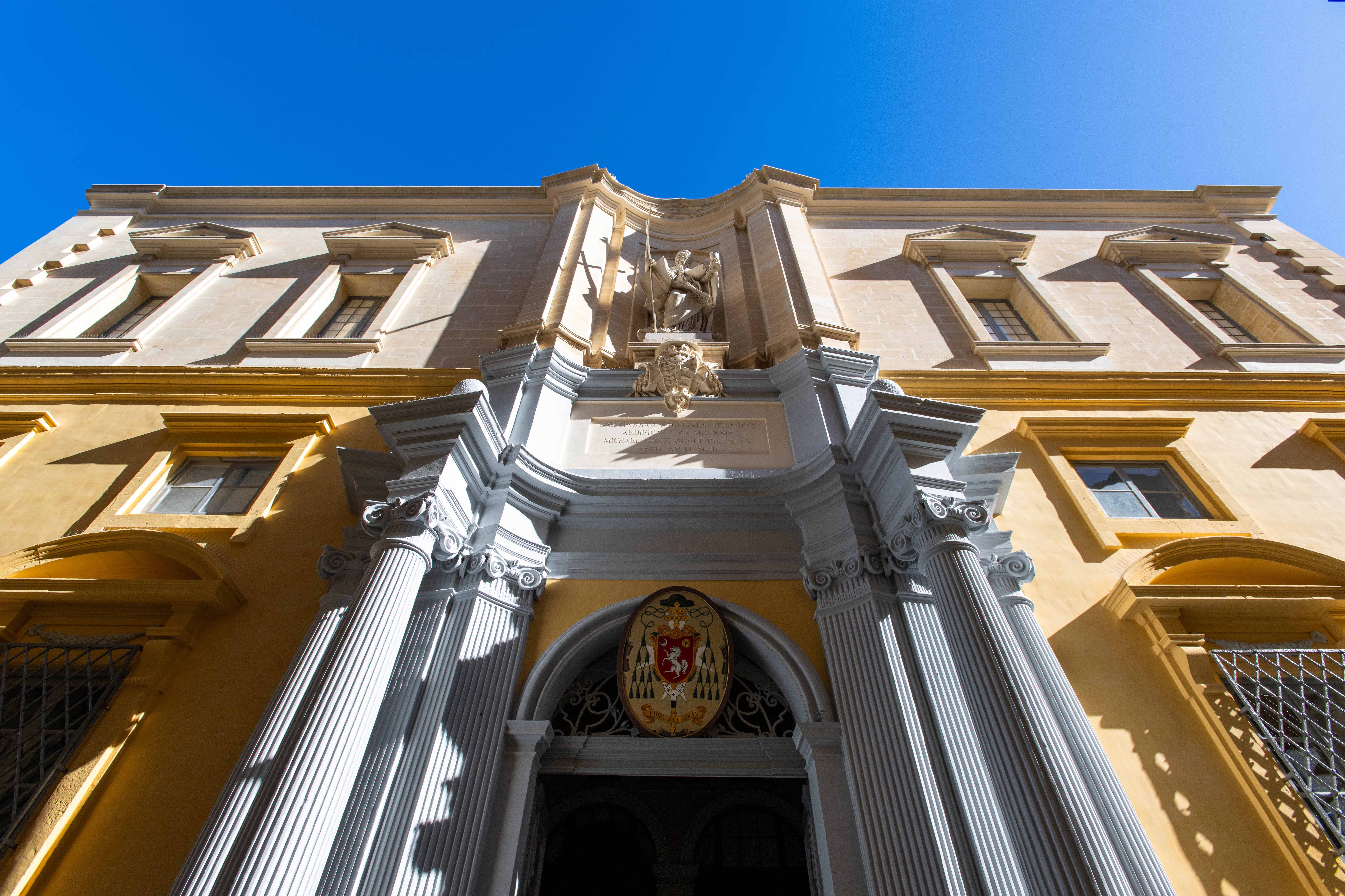 Restoration of the façade of the Archbishop’s Palace in Valletta ...
