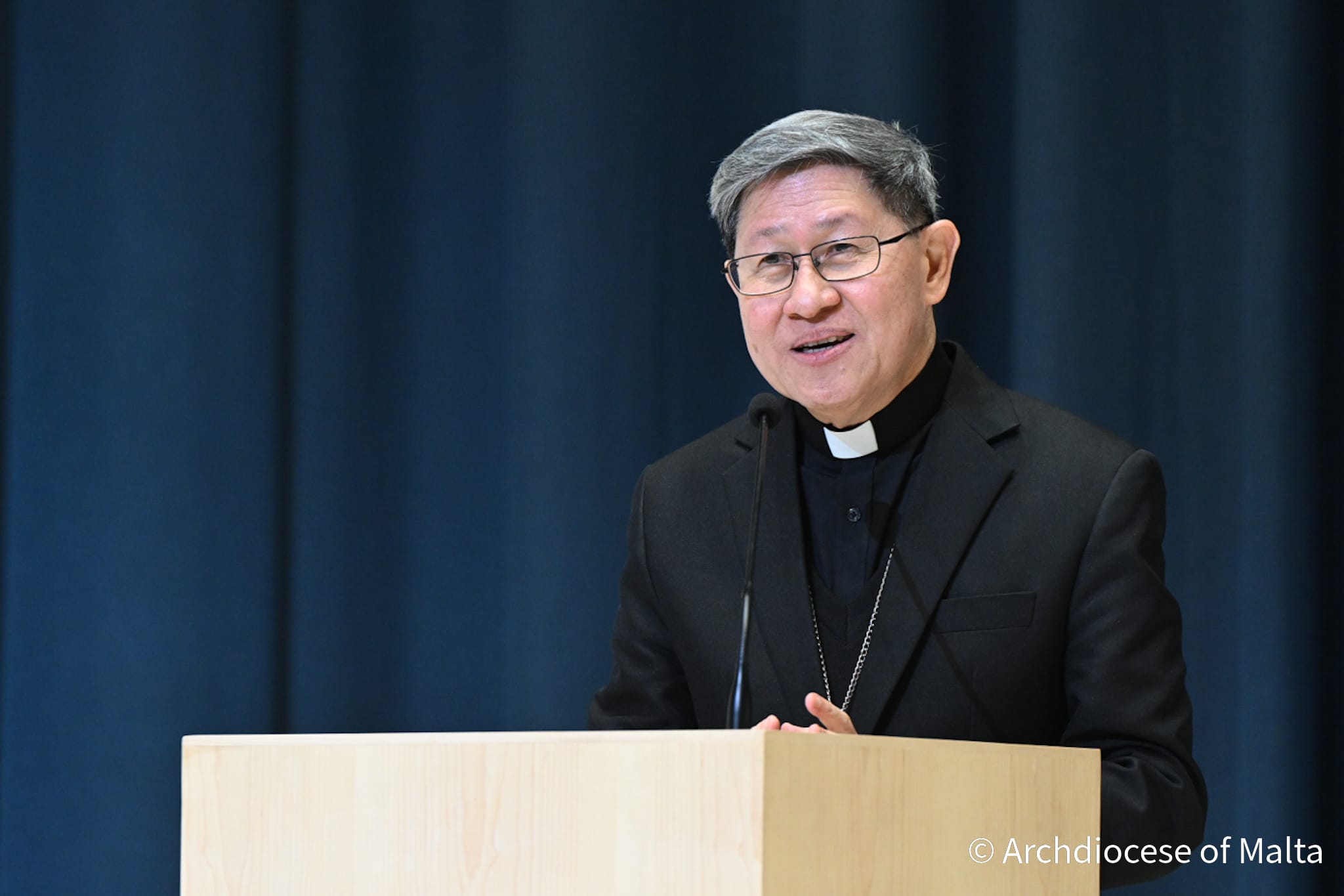 Lecture by Cardinal Tagle on how we can convey God and his Word in ...