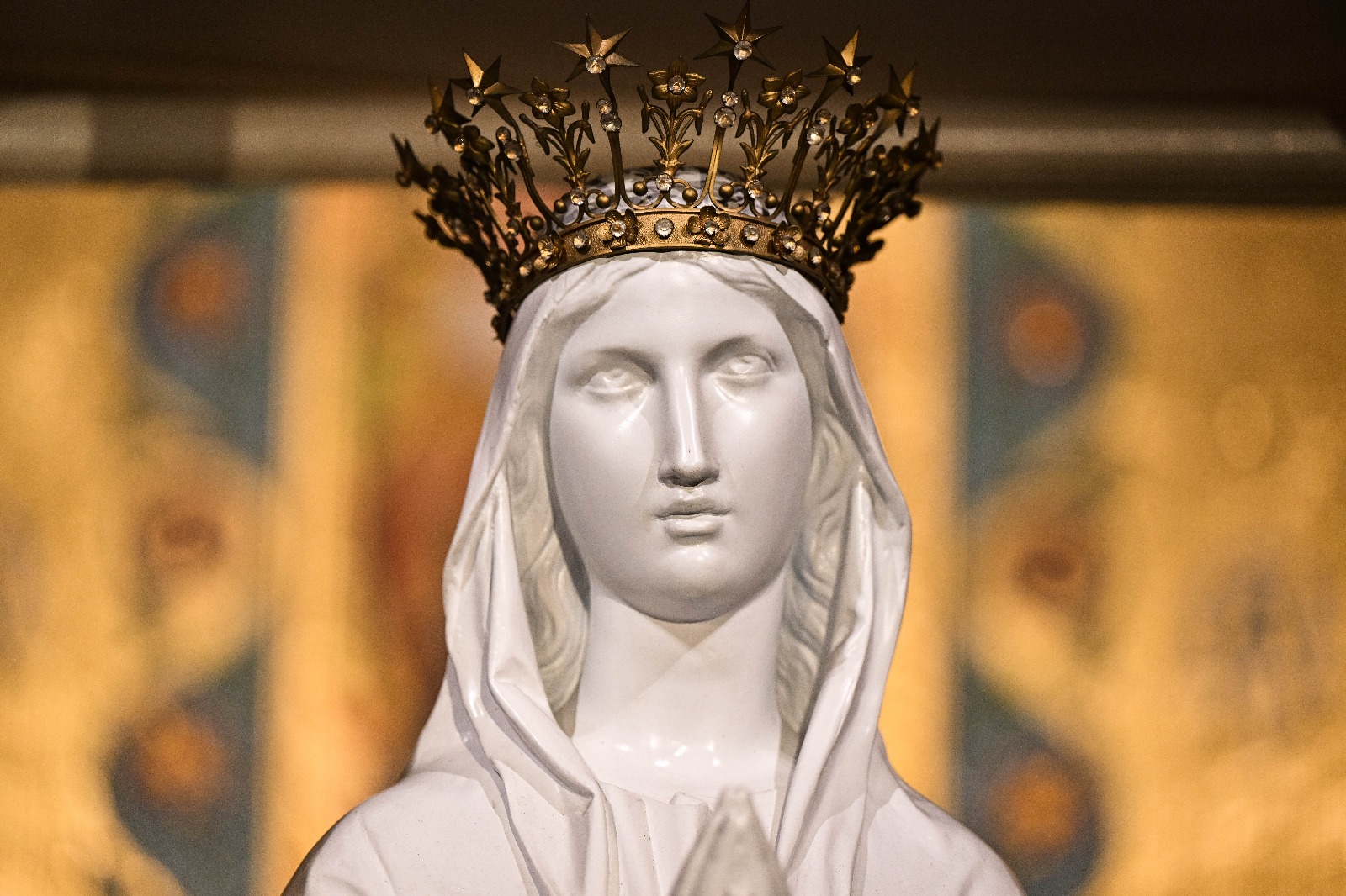 The Holy See clarifies the role of Mary in the history of salvation ...